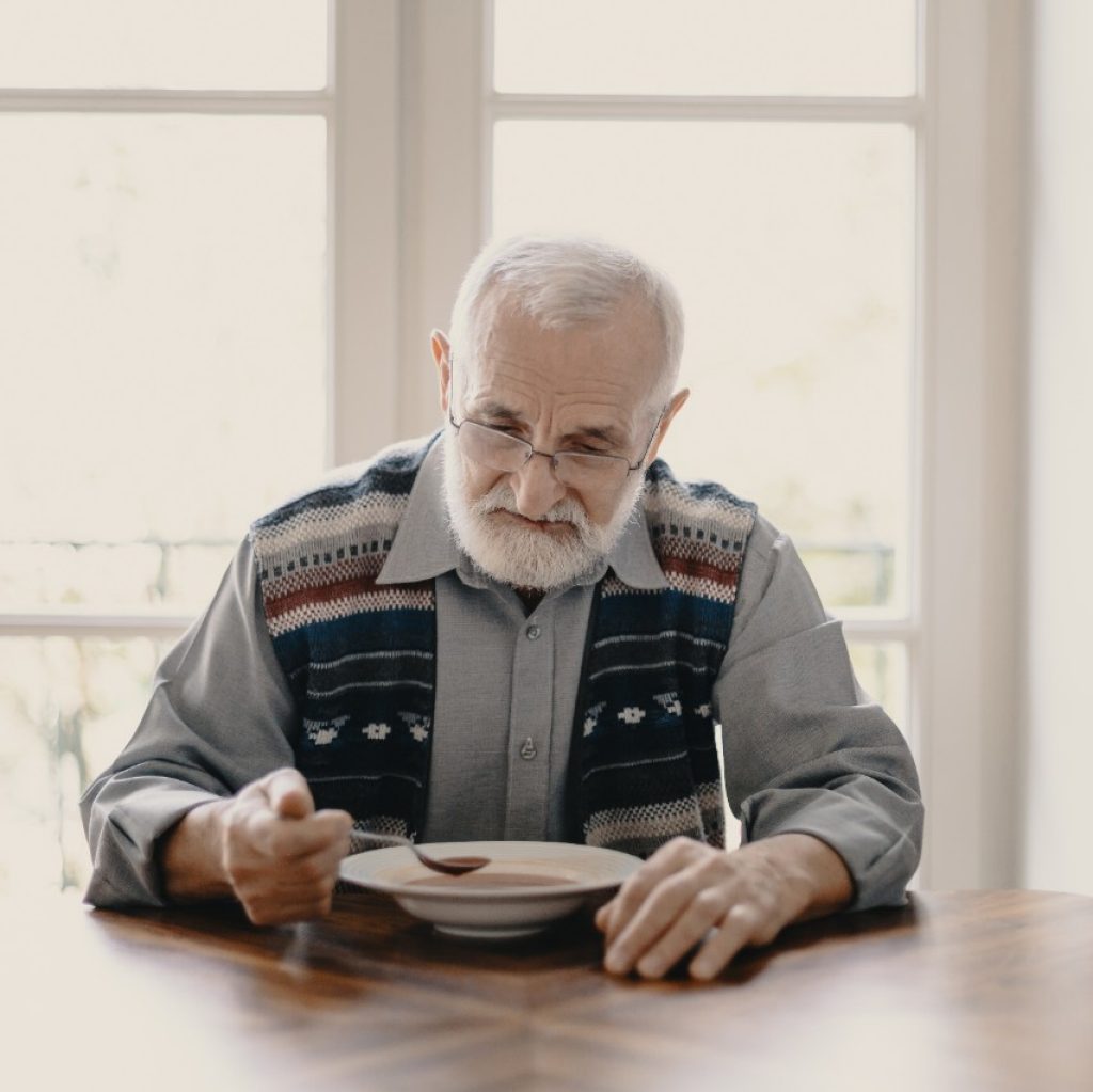 La solitude : identifier les causes et les surmonter - Helsana