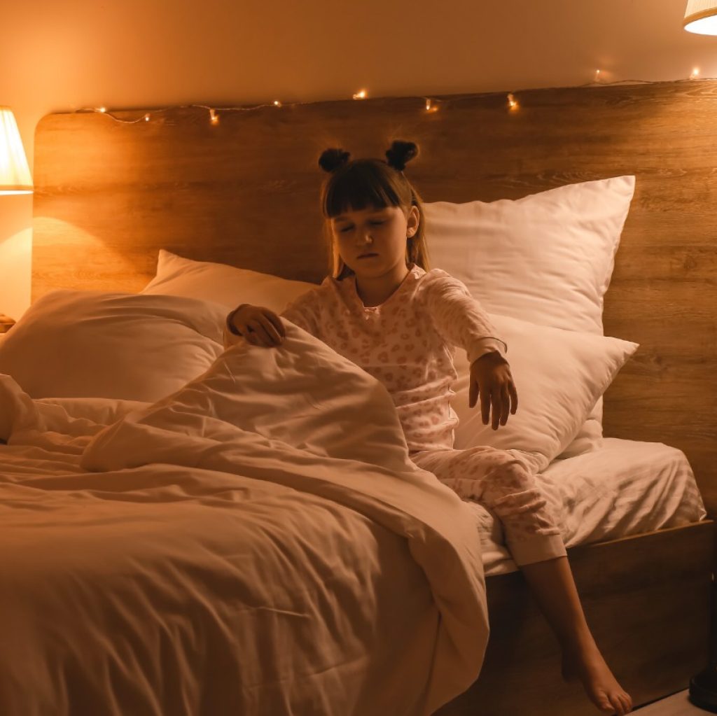 Somnambulisme : causes et mesures possibles - Helsana